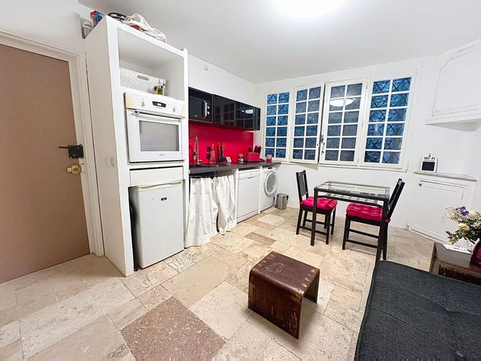 Appartement 1 pièce à louer - Avignon, Palais des Papes, Zone Piétonne