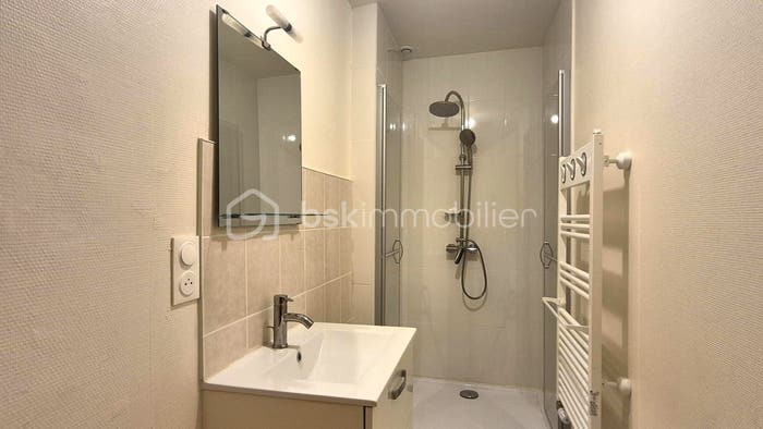 Reims, Centre-ville : Appartement 2 pièces à louer