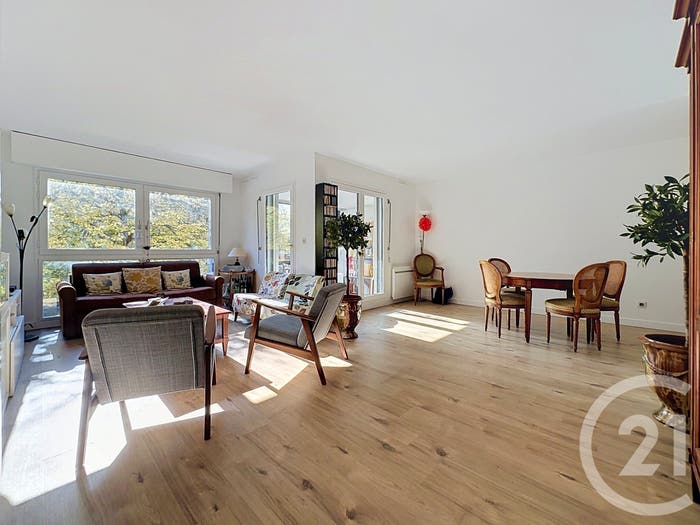 Appartement 5 pièces à vendre - Le Chesnay, Saint-Antoine de Padoue