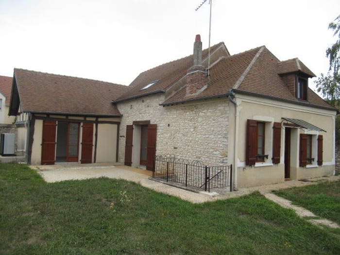 Bréval : Maison 4 pièces à louer