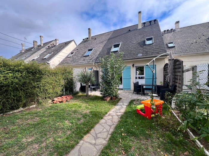 Angers, Deux-Croix, Banchais, Grand Pigeon : Maison 4 pièces à vendre