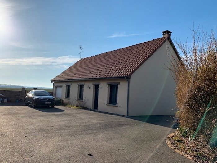 Sainville - Maison 4 pièces à vendre