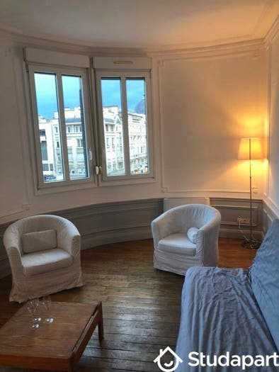 Appartement 2 pièces à louer à Centre Ville, Reims