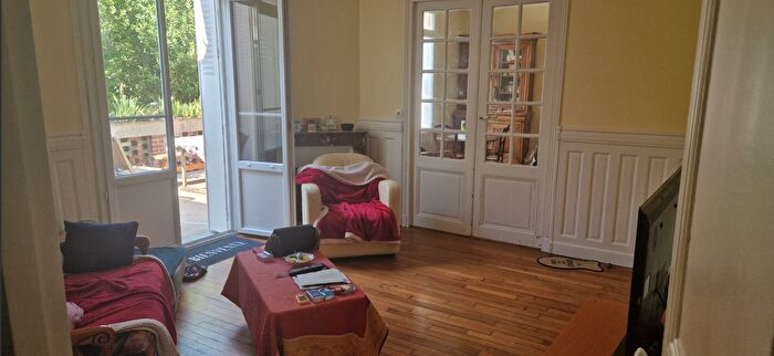 Maison 9 pièces à Étampes, Centre-Ville, à vendre