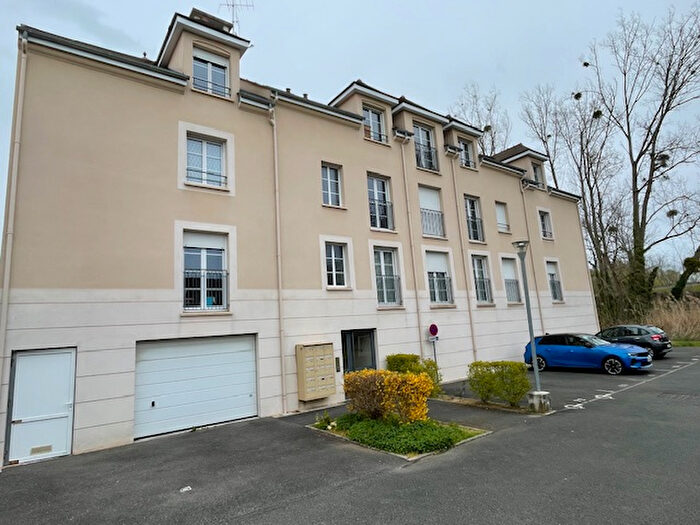 Étampes, Saint-Michel, Croix de Vernailles : Appartement 3 pièces à vendre