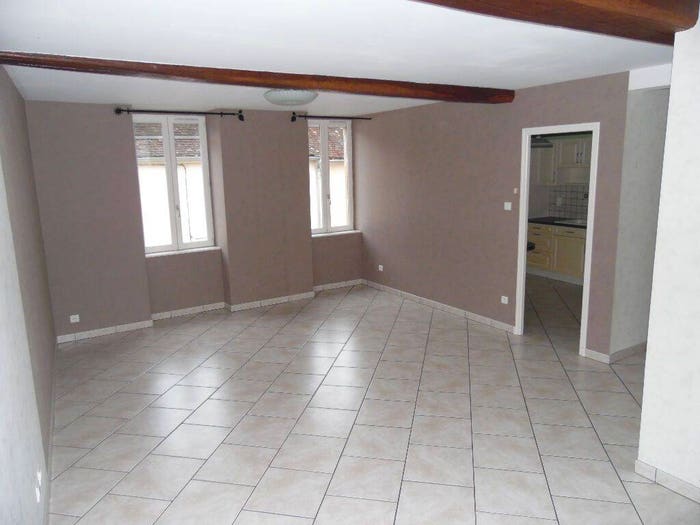 Appartement 4 pièces à louer à Buxy