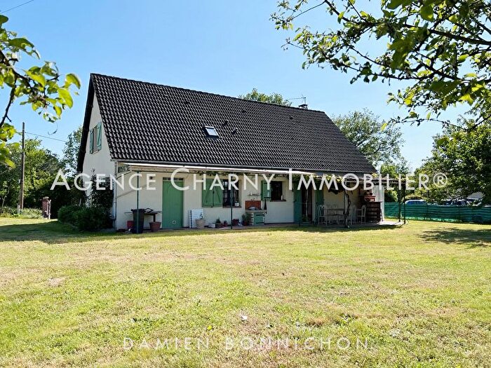 Maison 6 pièces à vendre à Charny