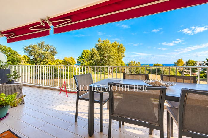 Cagnes-sur-Mer, Saint-Véran, Le Loup : Appartement 4 pièces à vendre
