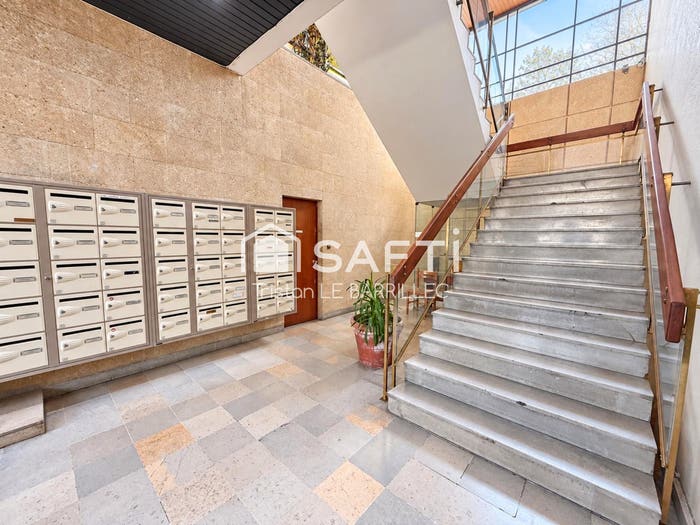 Appartement 5 pièces à Nîmes, Jean Jaurès, à vendre