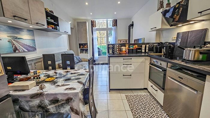 Saint-Cyr-la-Rivière - Appartement 3 pièces à vendre