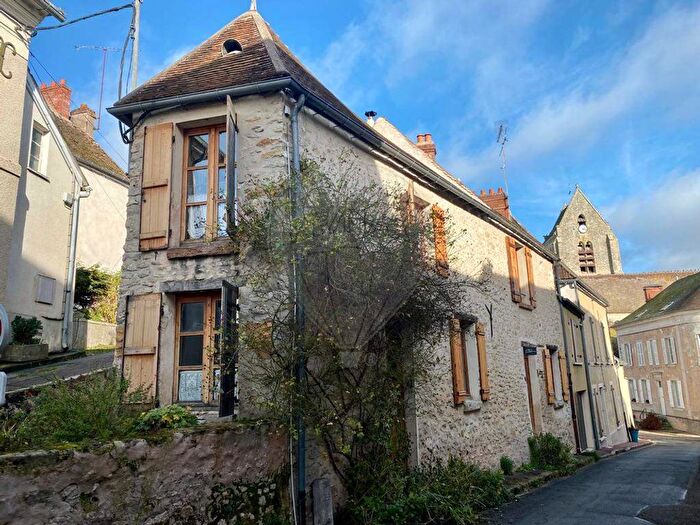Maison 4 pièces à vendre - Étampes, Centre-Ville