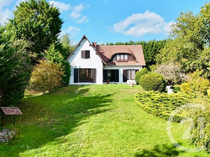 Maison 11 pièces à vendre - Saint-Maurice-Montcouronne