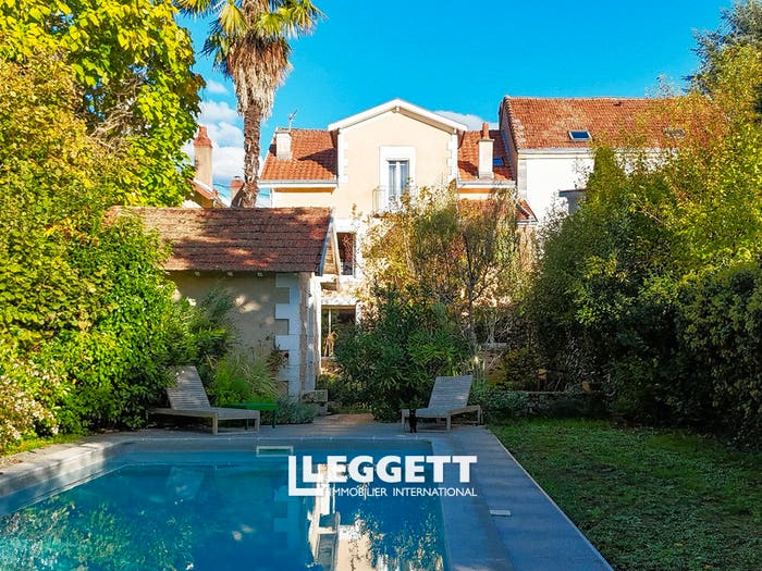 Périgueux, Toulon, Beaulieu : Maison 6 pièces à vendre