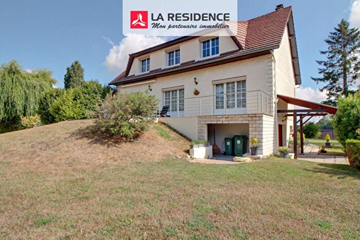 Flins-Neuve-Église : Maison 6 pièces à vendre