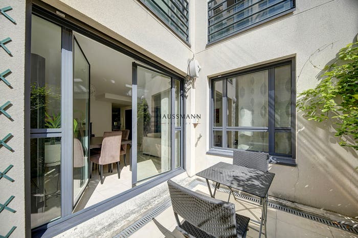 Paris 15ème, Cambronne, Garibaldi : Maison 6 pièces à vendre