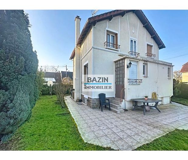 Maison 5 pièces à vendre à Sainte-Geneviève-des-Bois