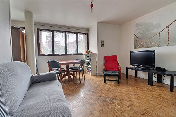 Appartement 4 pièces à vendre à Neuilly-sur-Marne, Primevères, Chanoux