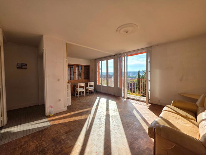 Appartement 3 pièces à vendre - Dijon, Perrières