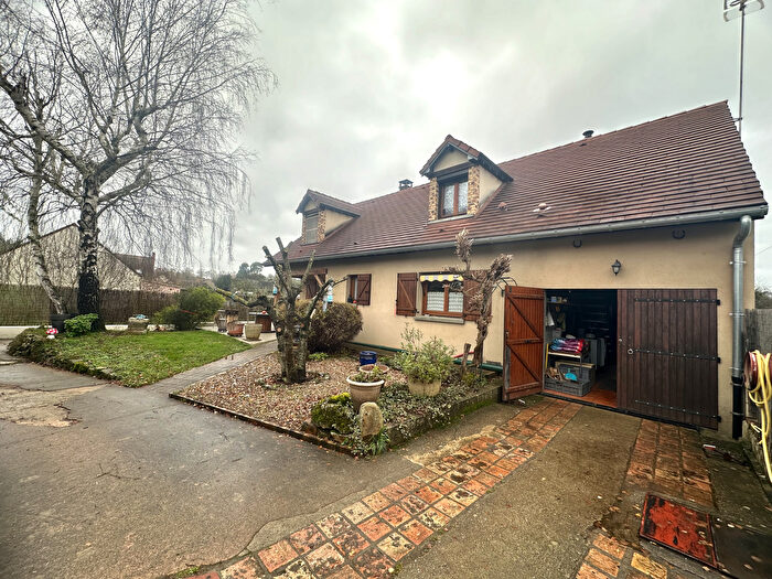 Maison 4 pièces à vendre à Villeneuve-la-Guyard