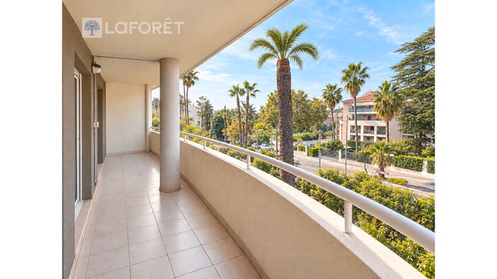 Appartement 4 pièces à Cagnes-sur-Mer, Les Bréguières, à vendre