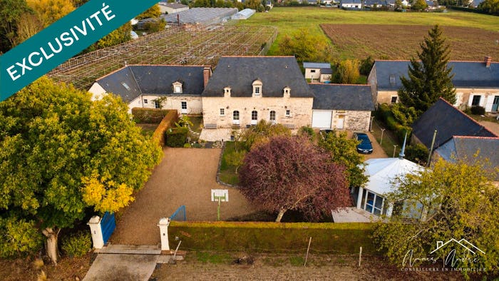 Maison 11 pièces à vendre - Corné