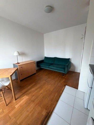 Paris 18ème arrondissement - Appartement 2 pièces à louer