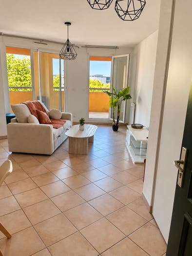 Toulon : Appartement 2 pièces à louer