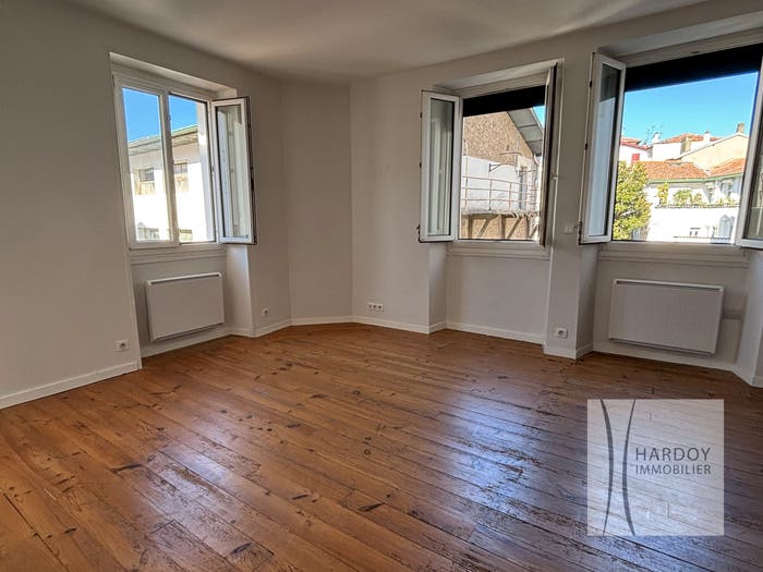 Saint-Jean-de-Luz : Appartement 3 pièces à vendre