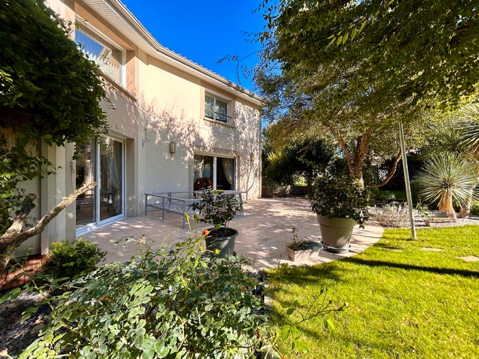 Maison 5 pièces à vendre à Saint-Georges-lès-Baillargeaux