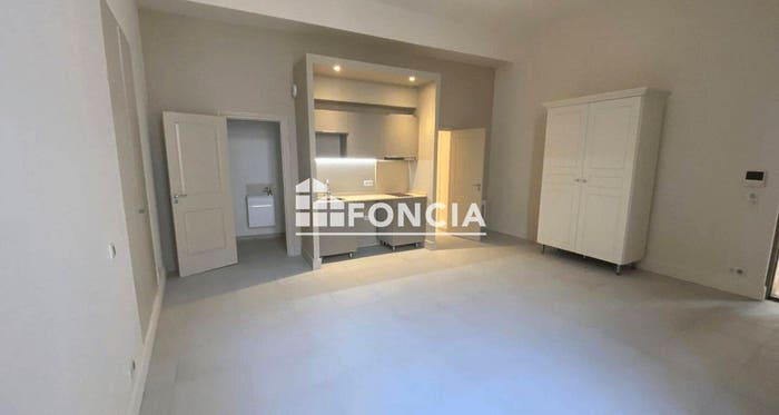 Appartement 1 pièce à louer à Zone Pietonne, Avignon