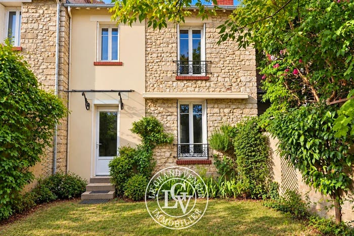 Maison 5 pièces à Fontainebleau, Plaine de la Chambre, à vendre