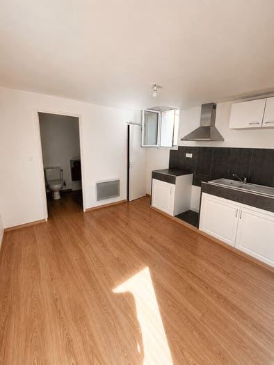 Appartement 2 pièces à Bon secours, Marseille 14ème arrondissement, à louer
