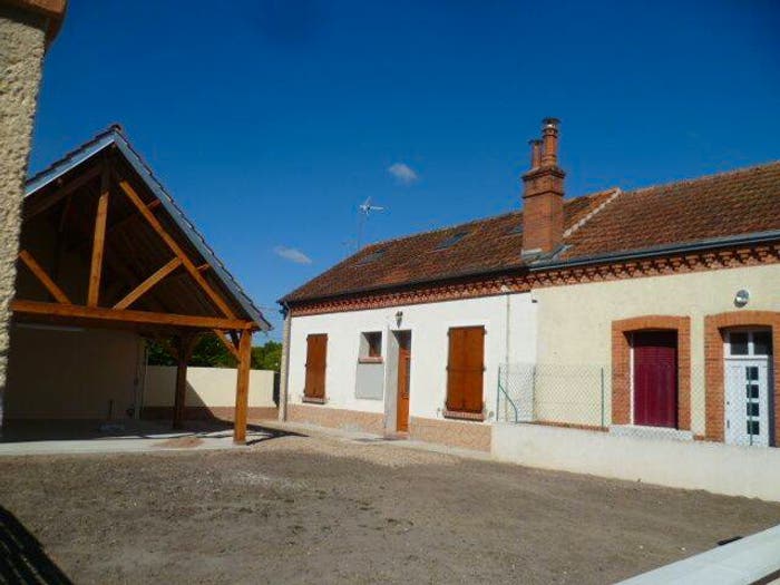 Maison 4 pièces à La Ferté-Saint-Aubin, à louer