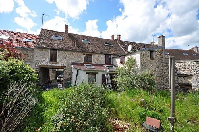 Maison 8 pièces à vendre à Boissy-sous-Saint-Yon