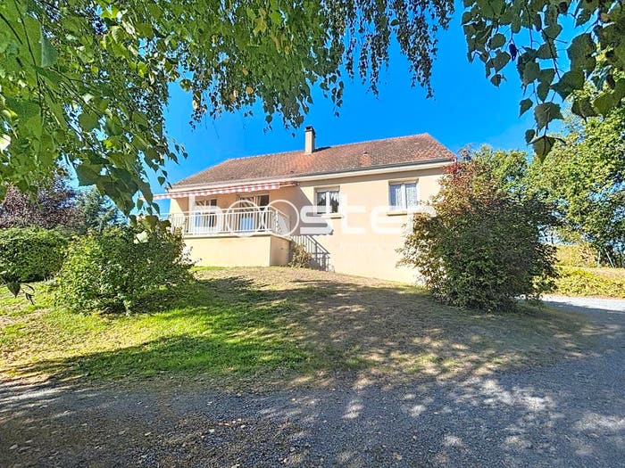 Maison 5 pièces à vendre à Saint-Yrieix-la-Perche
