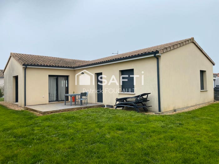 Poitiers, Ouest : Maison 6 pièces à vendre