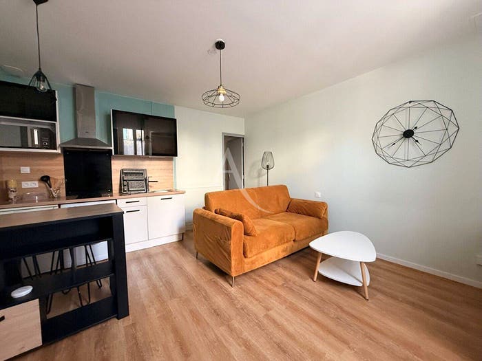 Capucins-La Barbacane-La Trivalle-Bellevue, Carcassonne : Appartement 1 pièce à louer