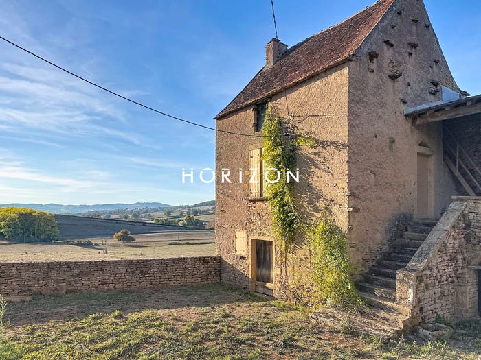 Donzy-le-National : Maison 2 pièces à vendre