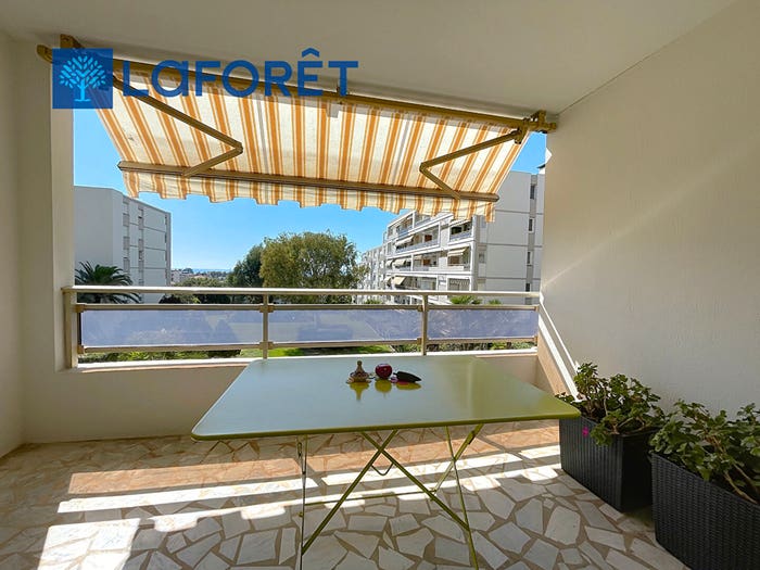 Appartement 2 pièces à vendre à Cagnes-sur-Mer, Le Val Fleuri