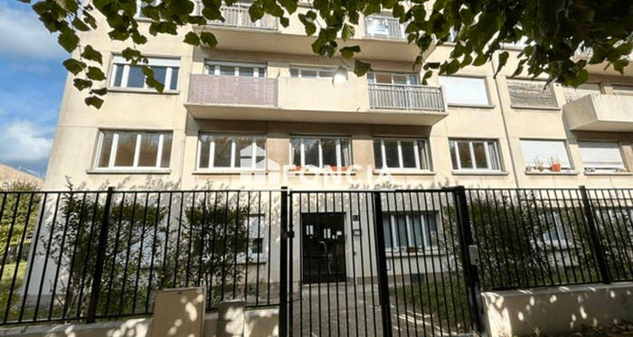 Appartement 4 pièces à louer à Antony