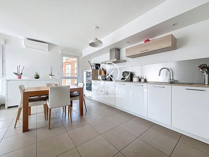 Appartement 4 pièces à vendre à Lyon 7ème, Gerland