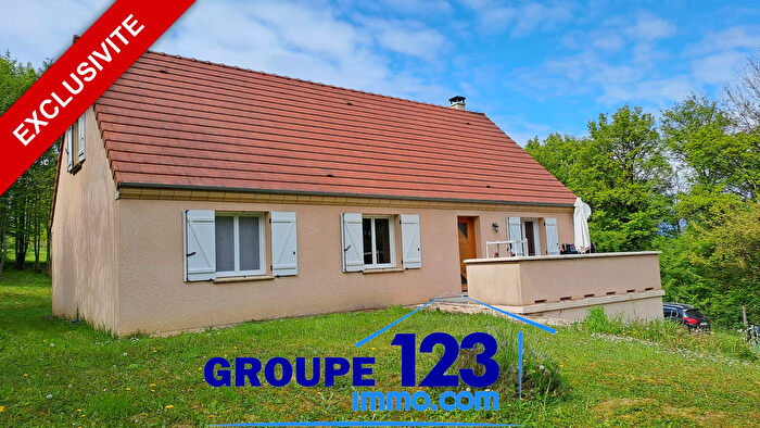 Maison 6 pièces à Saint-Aubin-Château-Neuf, à vendre