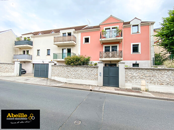 Appartement 3 pièces à Saint-Chéron, à vendre