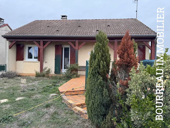 Maison 5 pièces à Épineau-les-Voves, à vendre