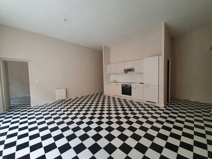 Centre Ouest, Uzès - Appartement 3 pièces à louer
