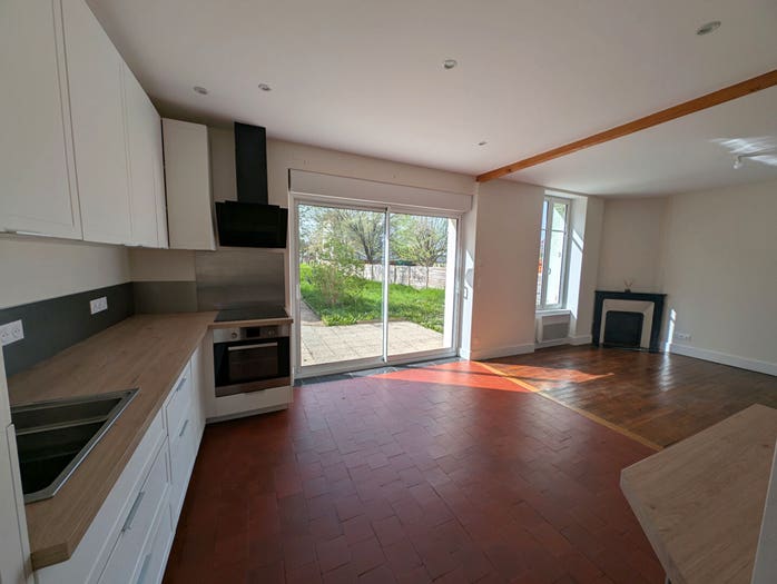 Maison 4 pièces à louer à Bourges, Centre-ville, Charlet, Lahitolle, Pignoux, Sembat