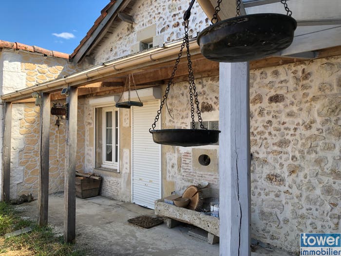 Maison 5 pièces à vendre à Alloue