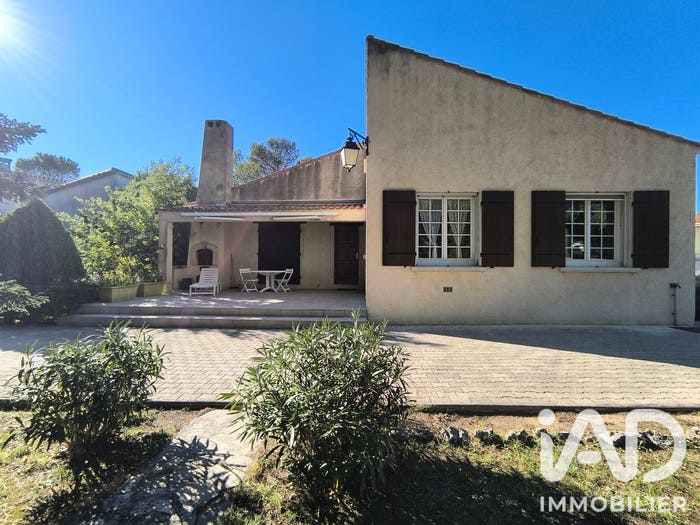 Maison 5 pièces à Poulx, à vendre