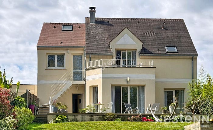 Maison 6 pièces à vendre à Saint-Fargeau-Ponthierry