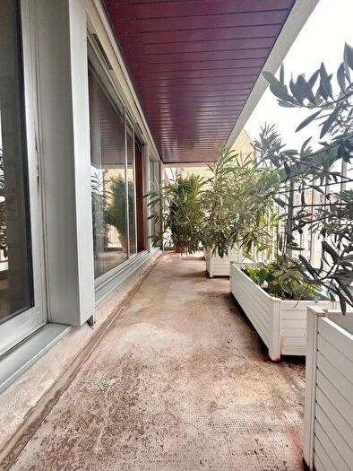 Appartement 4 pièces à vendre à Asnières-sur-Seine, Bécon, Bourguignons